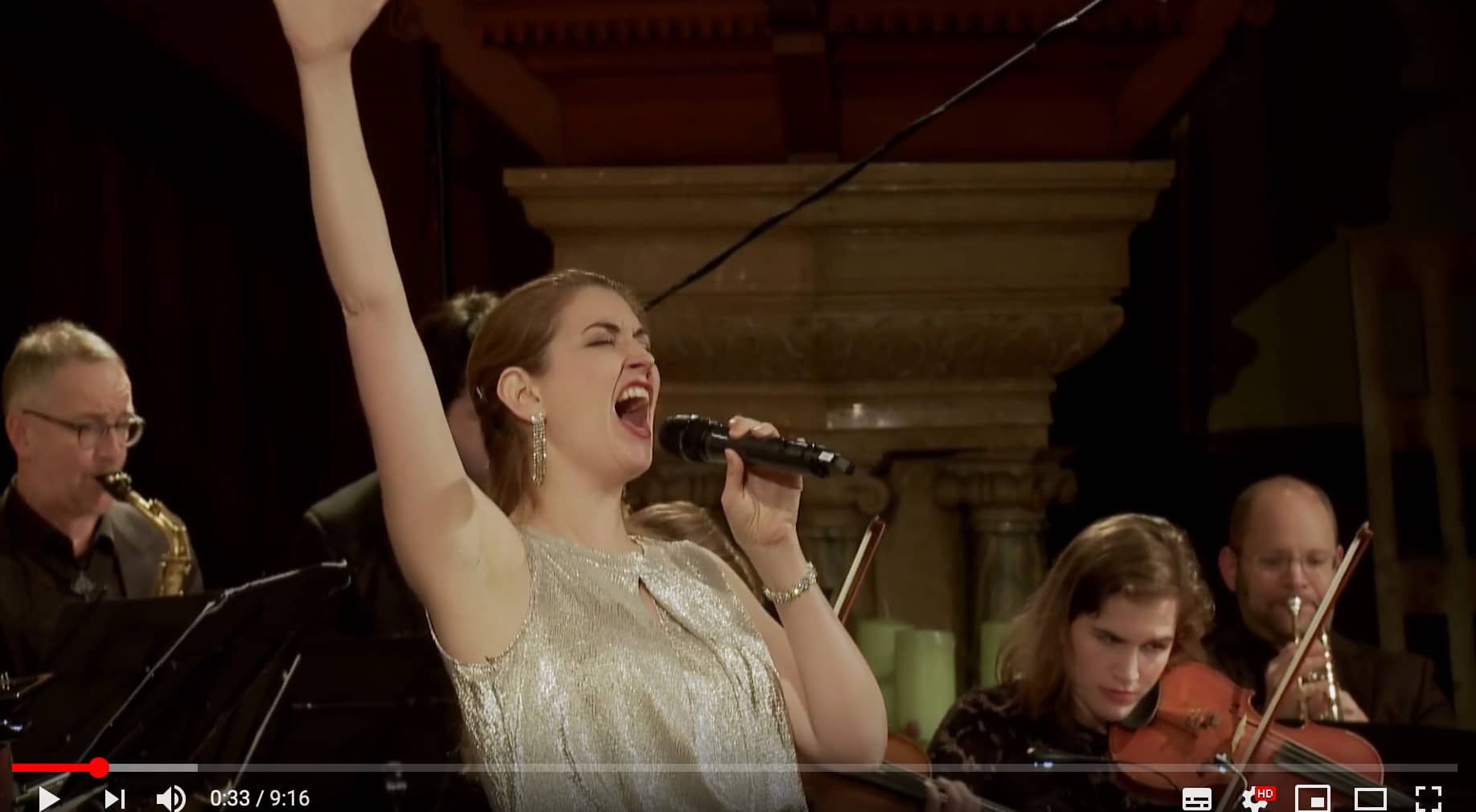 Trailer Törli uf, Törli zue (Orchesterversion) – Julia Schiwowa – Sängerin